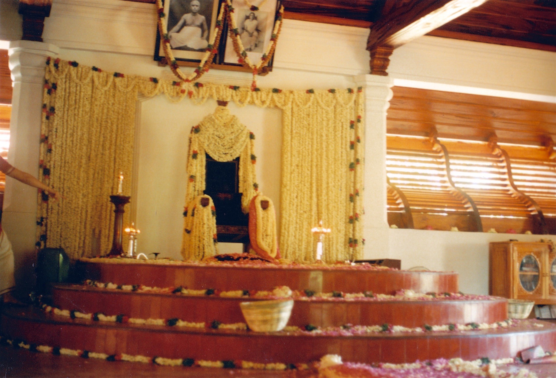 The Ashram Children: I Am No Body, I Have No Body | Taiwan ...
